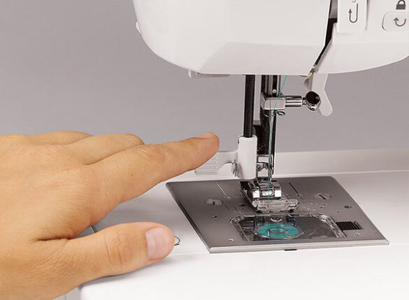 Singer 7258 Stylist Computerized Sewing Machine Review - October 2025